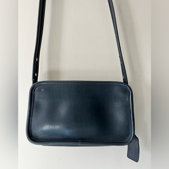 Coach | Bags | Vintage Coach Top Of The Counter Crossbody Bag In Black ...